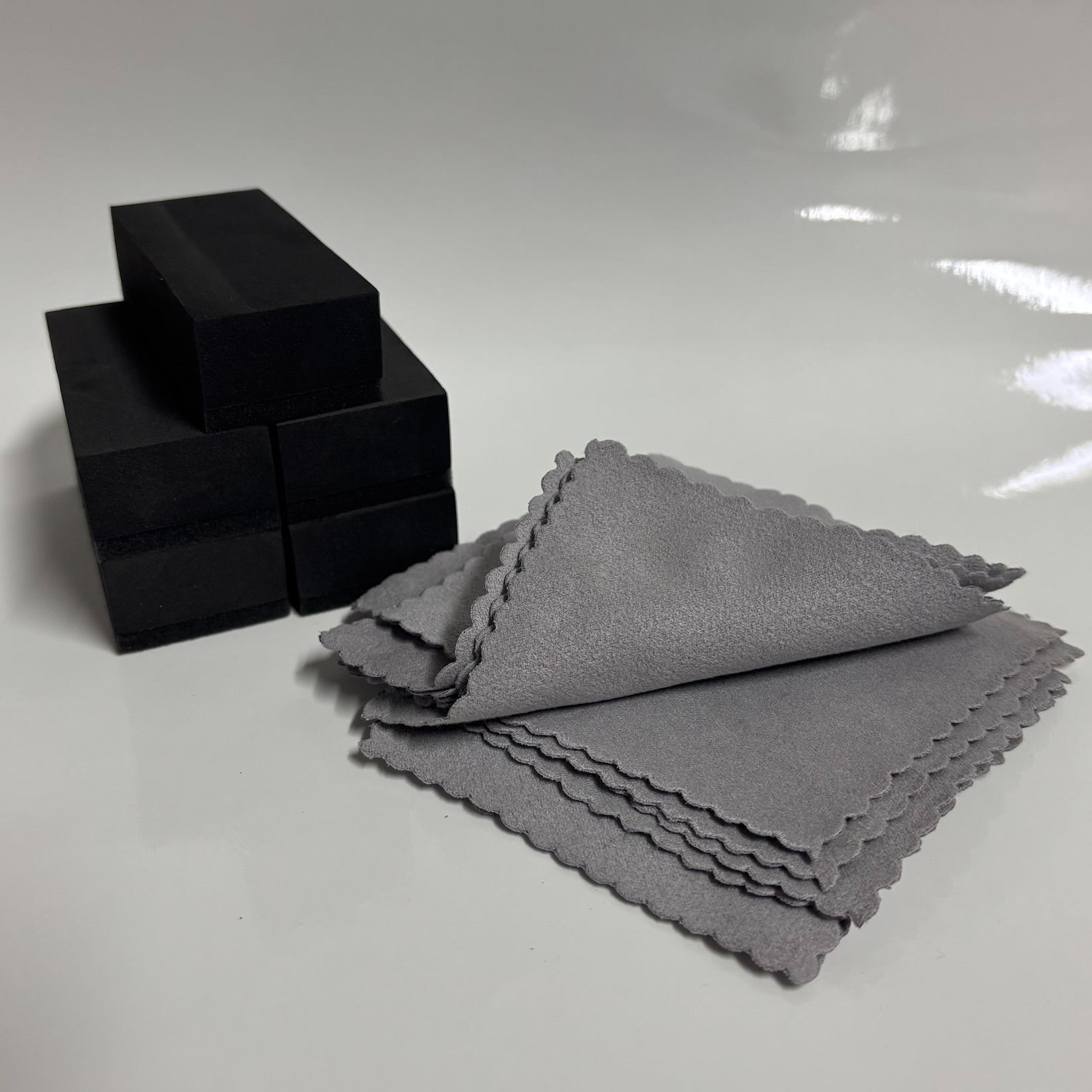 Ceramic Applicator Set - Block Suede Cloths | Detailed Online